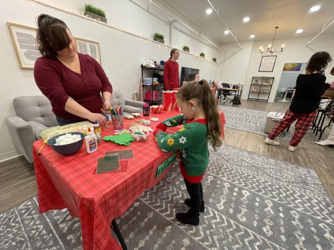 Paddock Arcade hosts Hope for the Holidays benefit | Community Giving ...