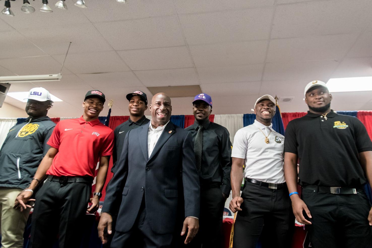 John Ehret teammates Travis Mumphrey, Jacob Windmon headed to UNLV ...