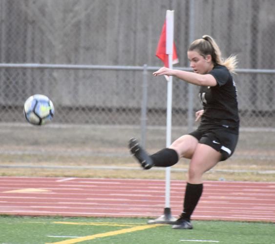 Lakeshore 8, Ruston 0: Jada Wall, Kylie Milligan each score twice as ...