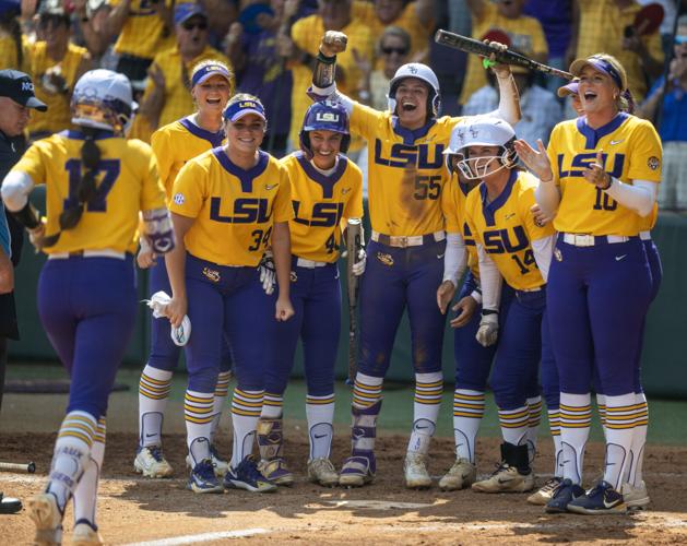 LSU softball defeats SIU, advances to super regional | LSU | nola.com