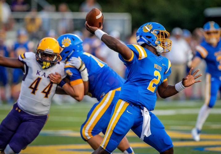 Photos: Warren Easton, Edna Karr start strong in New Orleans-area high ...