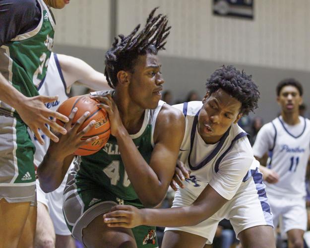 Slidell comes up big down the stretch during 52-47 district win | St ...