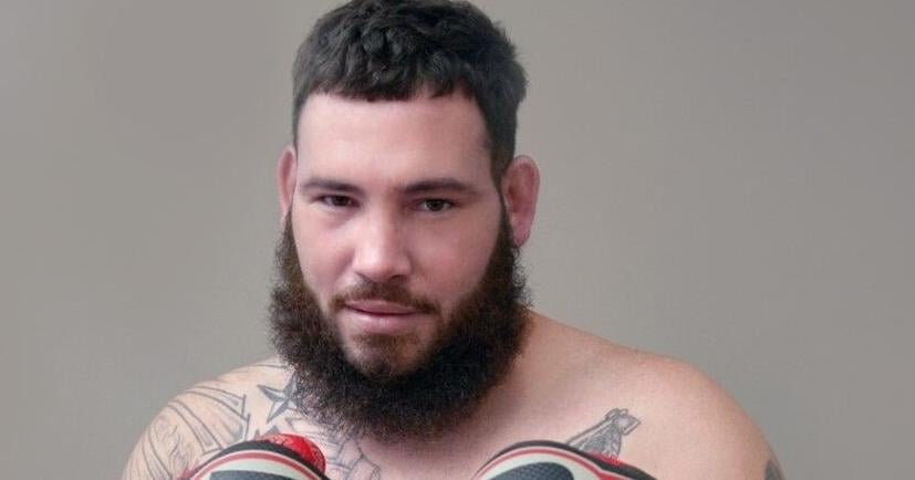 Dulac's Jonathan Guidry knocks out Dacarre Scott to win heavyweight ...