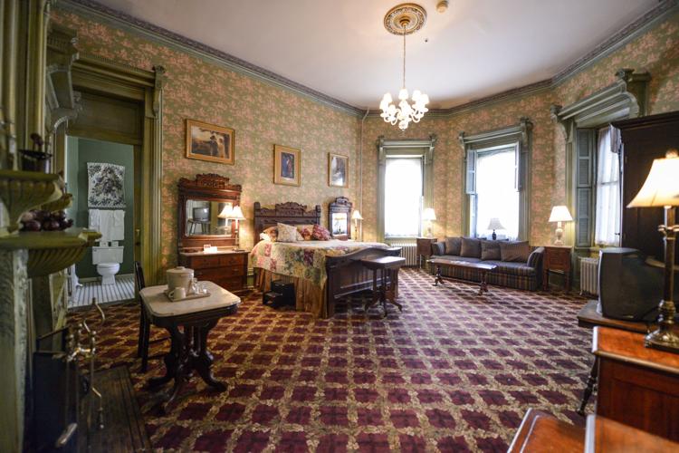 As it changes hands, remembering how The Columns Hotel became beloved ...