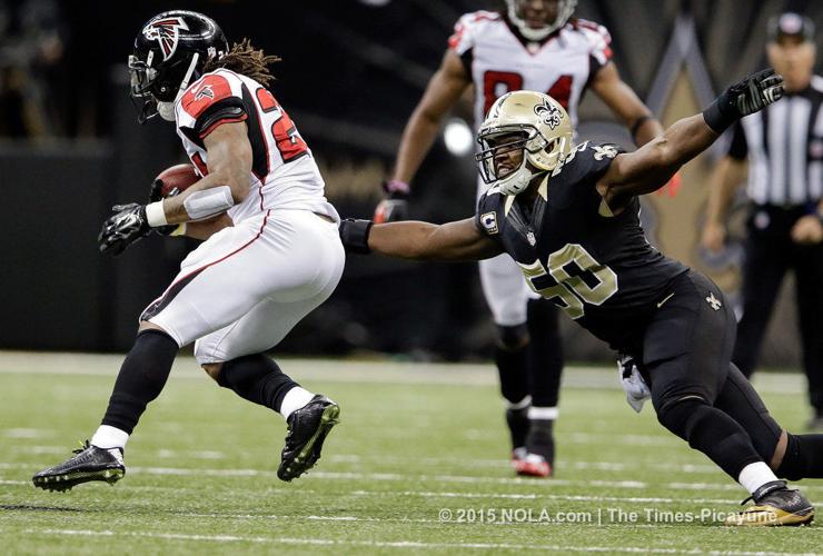 Former New Orleans Saints linebacker Curtis Lofton signing with the ...