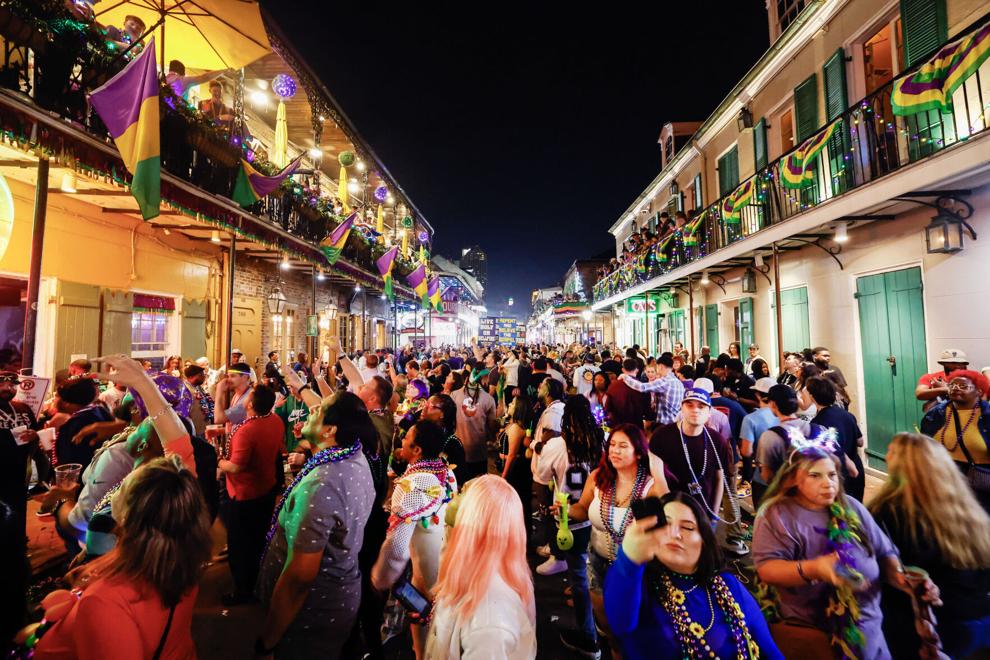 Photos: Bourbon Street during New Orleans Mardi Gras 2024 | Mardi Gras ...