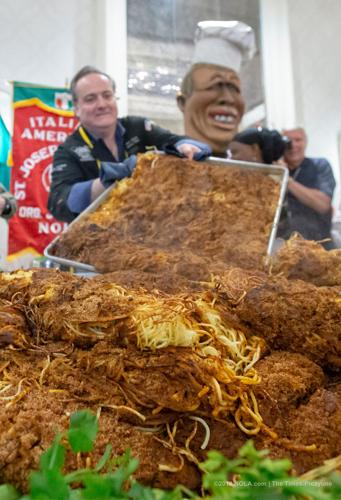 "World’s Largest Pasta Dish" is devoured by Italian American St Joseph ...