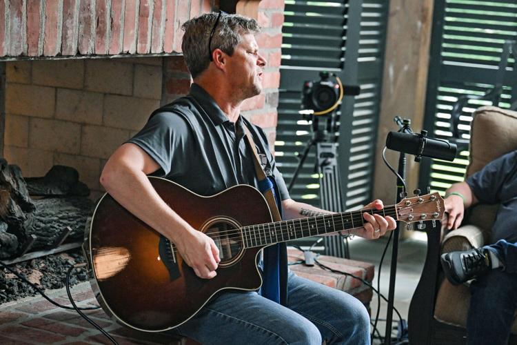 Songwriting workshops for military vets aims to heal trauma | Louisiana ...