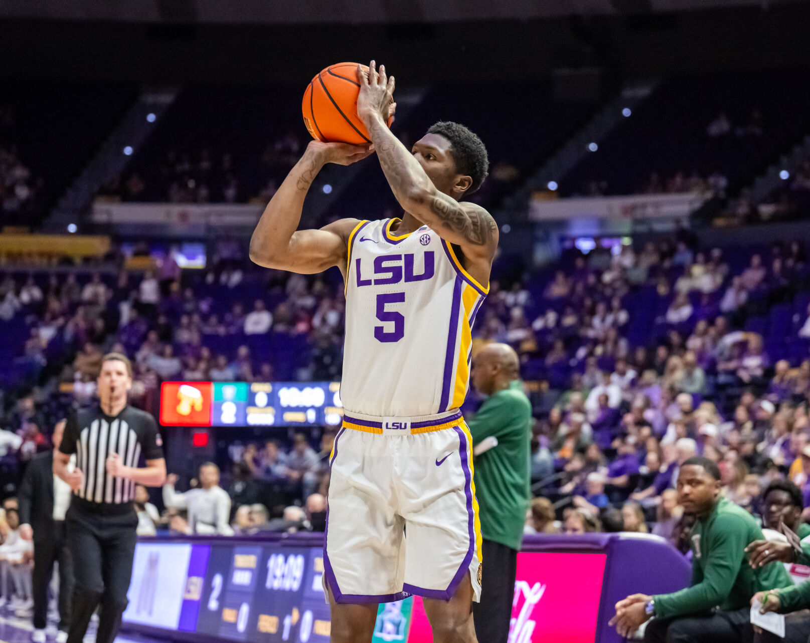 LSU's Cam Carter leads team to win over Oklahoma, scoring 29 | LSU ...