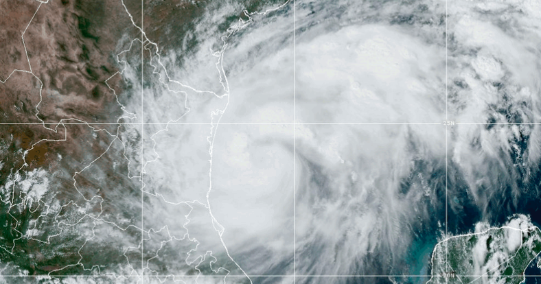 Francine tracks for Louisiana at peak of hurricane season | Hurricane ...