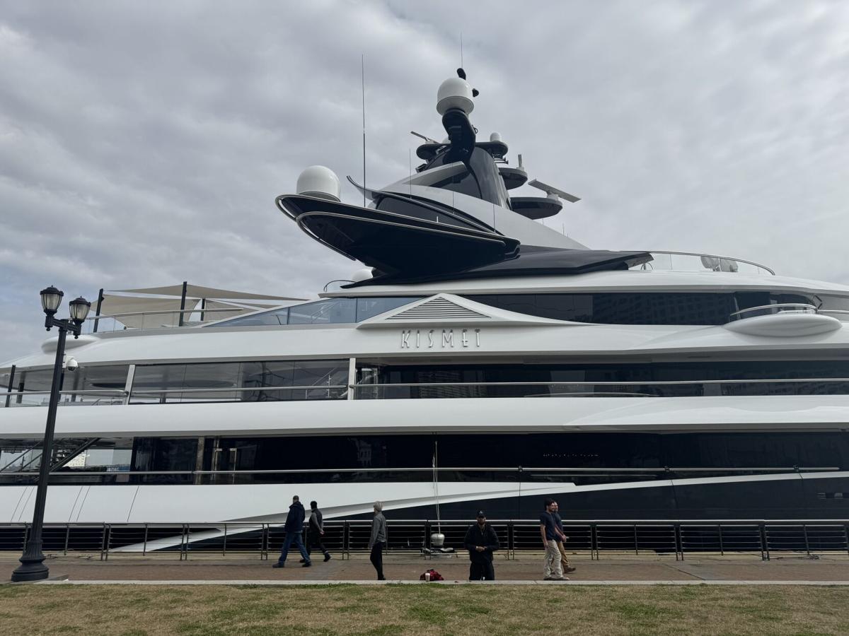 A megayacht worth $360 million has docked in New Orleans ...