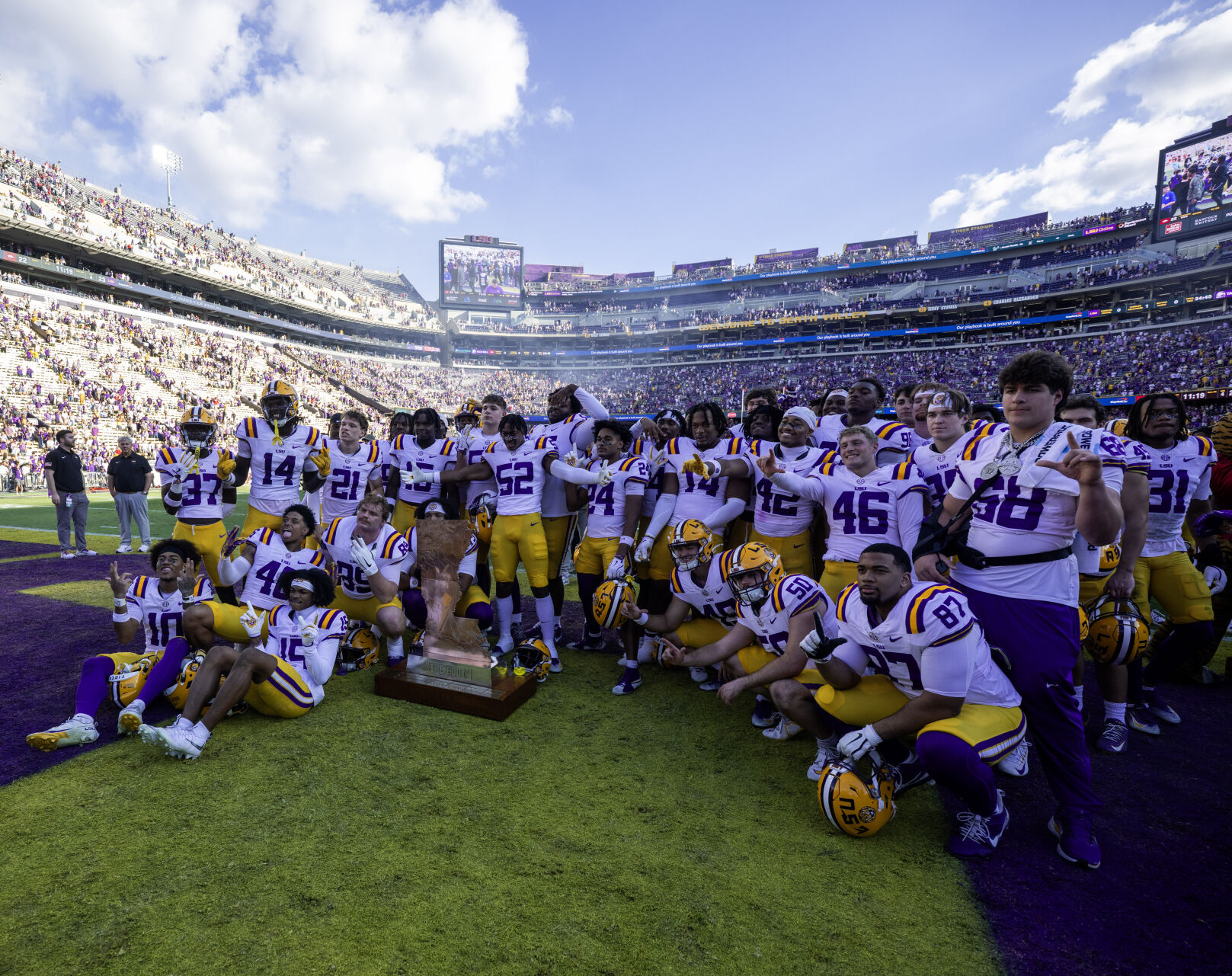 For LSU, a win for winning's sake vs. Arkansas means so much | LSU ...