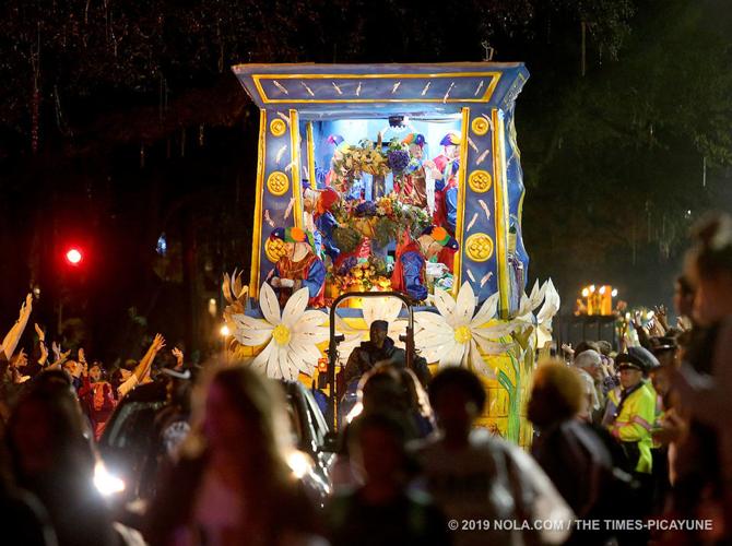 The Knights of Babylon parade Thursday evening: See the photos ...