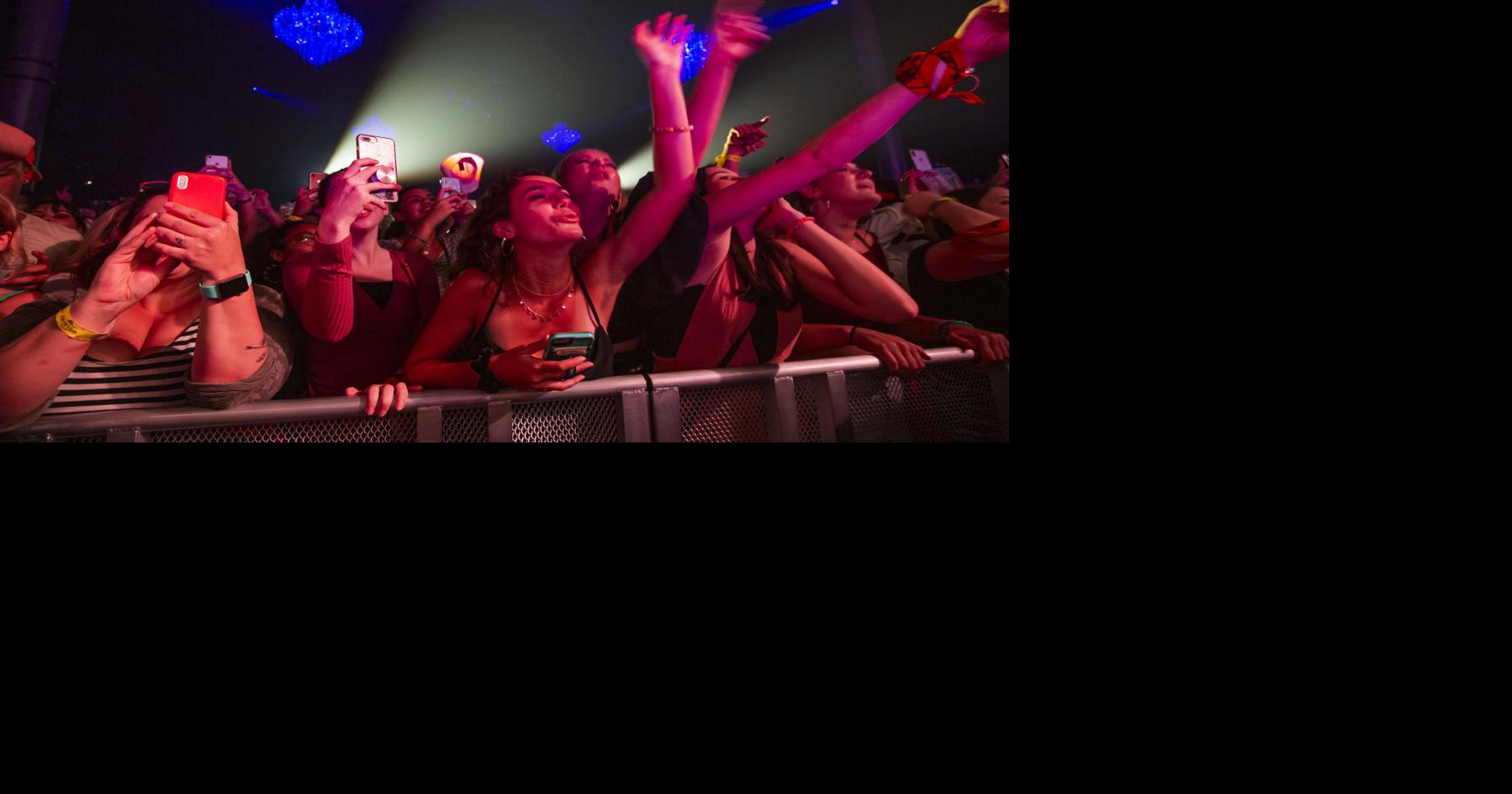 'Very fast, very scary' accident as acrobat falls into crowd at New ...