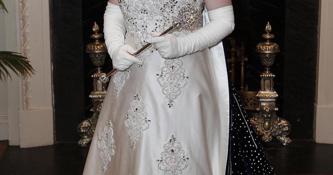 Parade of queens: Nereus ball to bring back 30 monarchs to celebrate ...
