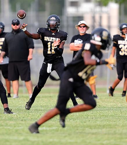 Issac Casnave shines during Salmen's spring scrimmage | St. Tammany ...