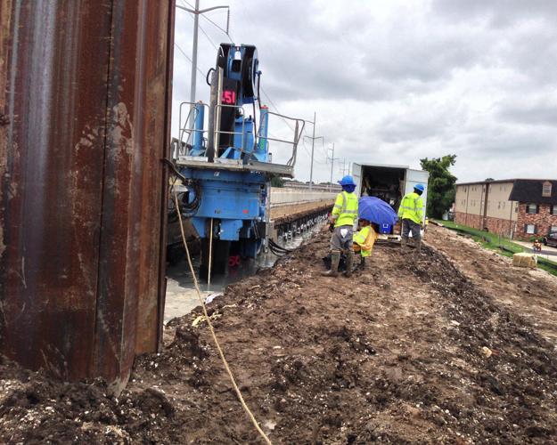 New sheet piling being installed on 17th Street, London Avenue canals ...