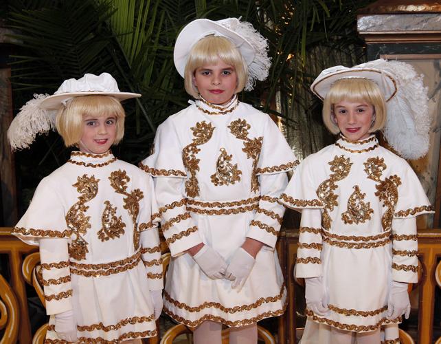 Nell Nolan: Prophets of Persia ball, Oberon ball | Parties/Society ...