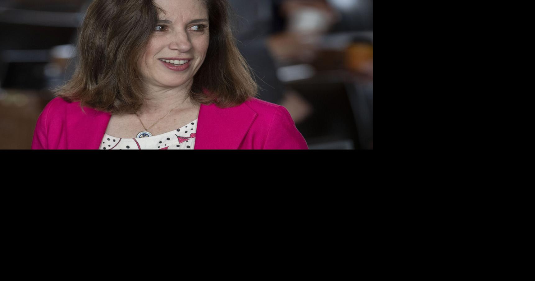 Aimee Freeman is back at work after breast cancer treatment | Local ...