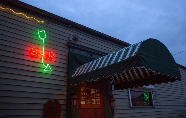 Brennans set to buy Pascal’s Manale from Ray Brandt estate | Where NOLA ...