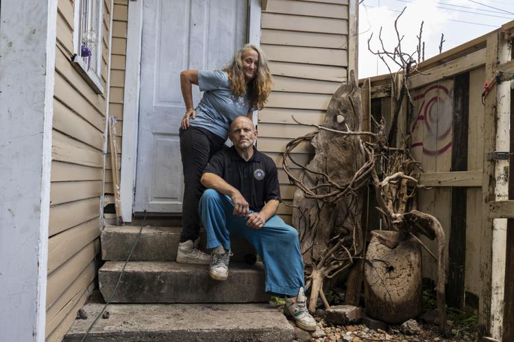 After living in a New Orleans encampment, this artist got housing help ...