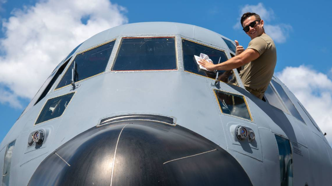 Why USAF Hurricane Hunters in Biloxi need more money, staff | Weather ...