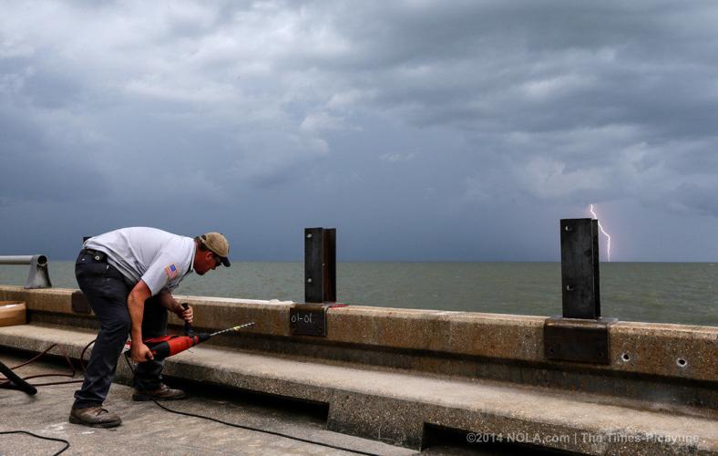 Causeway rail designs hold up well under strength tests | Traffic ...