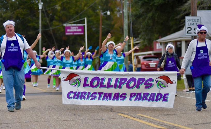 Covington opens the season with parade, party | St. Tammany community ...