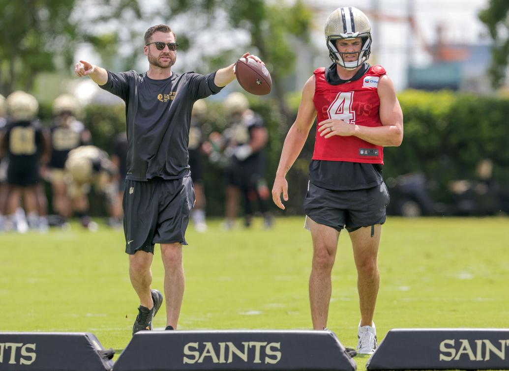Saints QB Derek Carr energized by Klint Kubiak's new offense | Saints ...