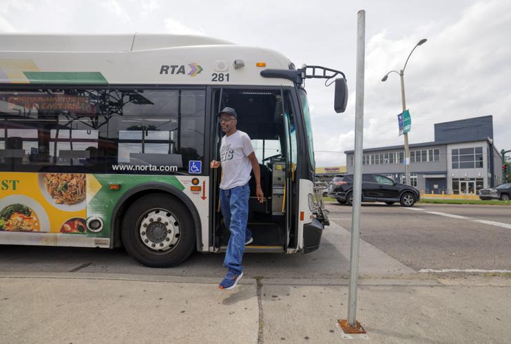 Why hundreds of New Orleans RTA bus stops are missing signs | News ...