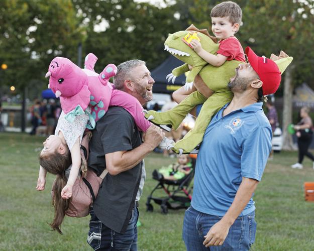 Slidell police 'Night Out' is big hit with the kids | One Tammany ...