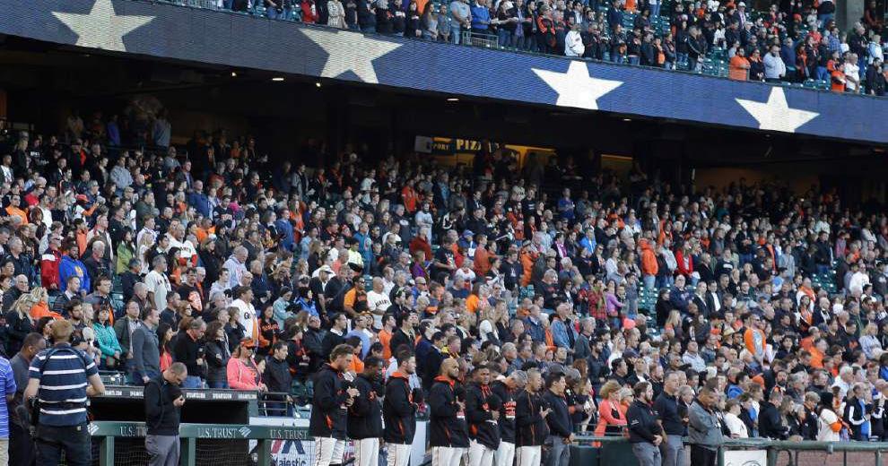 MILWAUKEE — The late Darryl Hamilton was remembered with a moment of ...