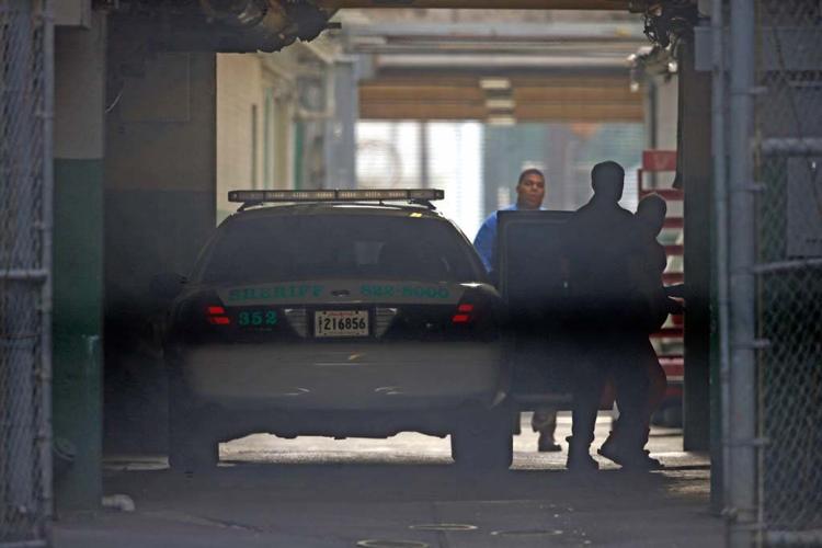 Robert Durst questions 'cadaver' note handwriting analysis | Crime ...