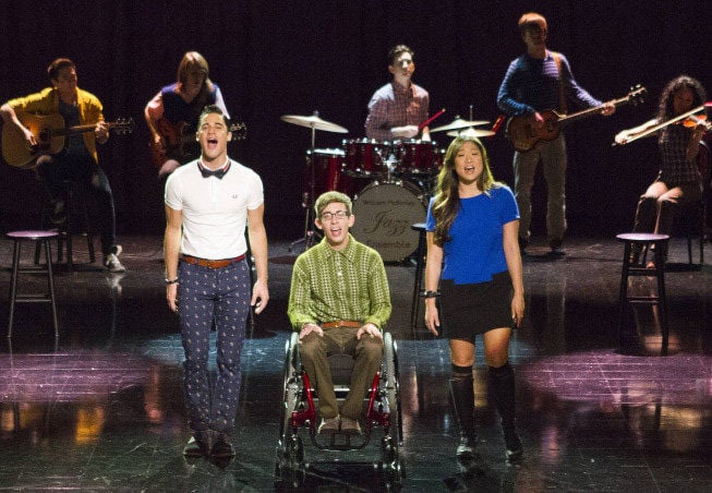'Glee' Season 5, Episode 9: 'Frenemies' opener doesn't disappoint, gets ...