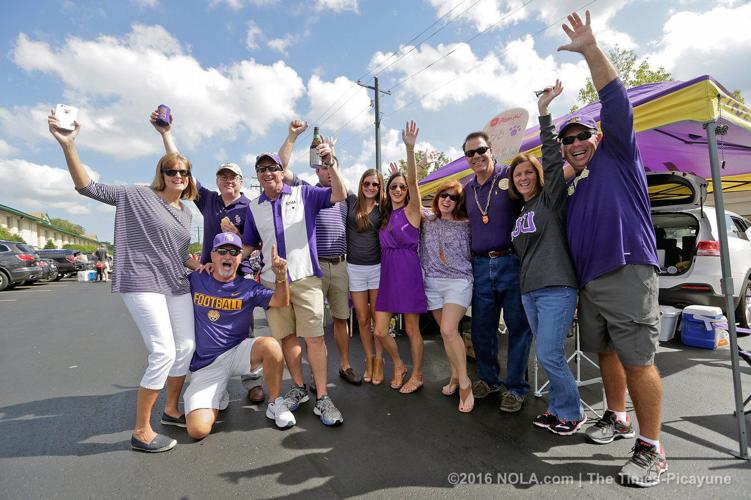 LSU fans to Green Bay: 'We love you' | Sports | nola.com