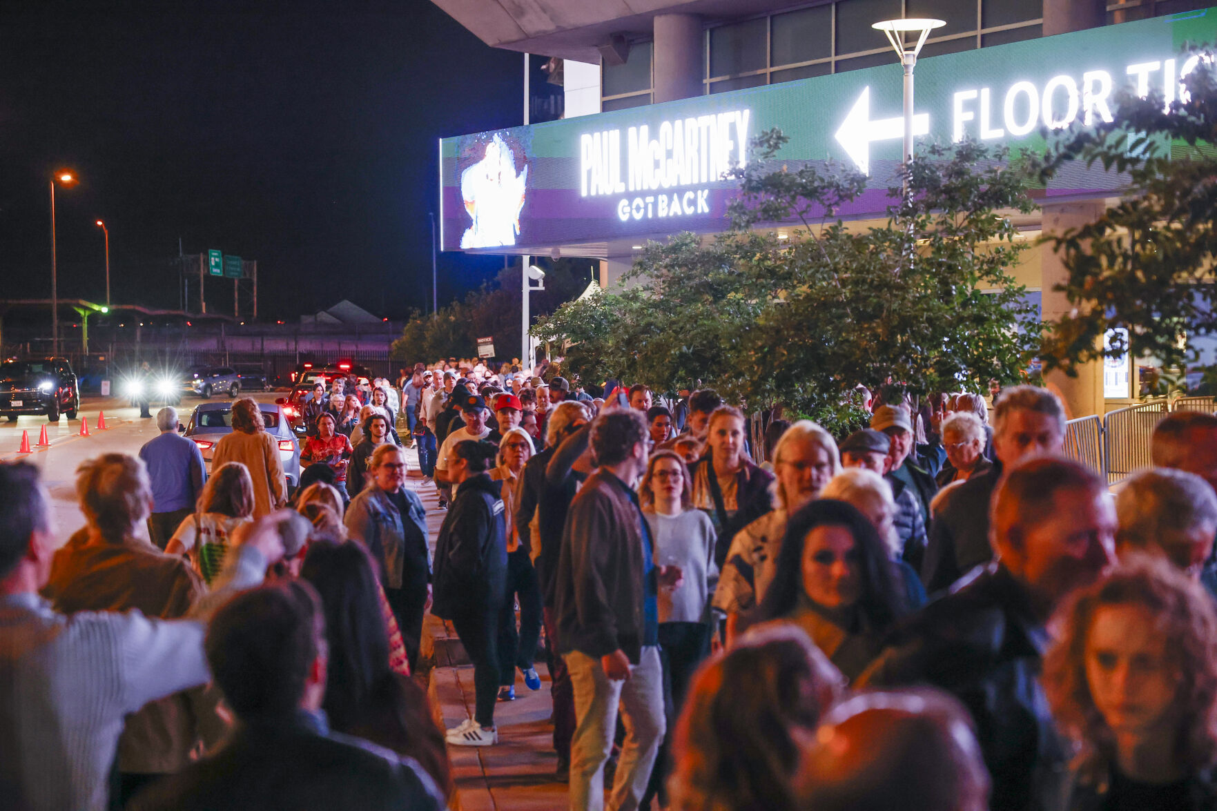 Paul McCartney sang one of pop's great catalogs in NOLA | Keith Spera ...