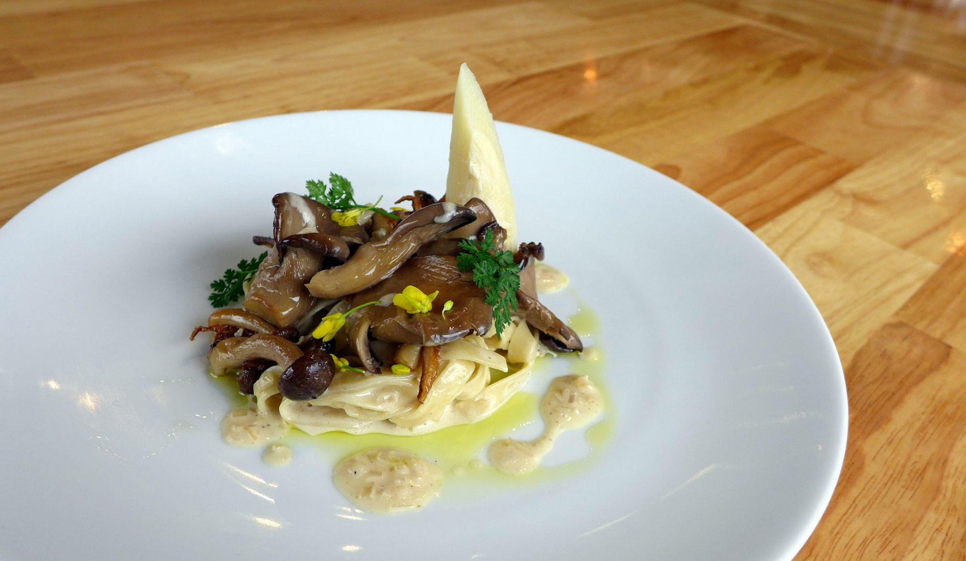 9 facts about Kin, a new restaurant on Washington Avenue that opens ...