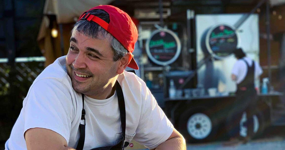 Zander White gets ready to move his Zee's Pizzeria pop-up into a new ...