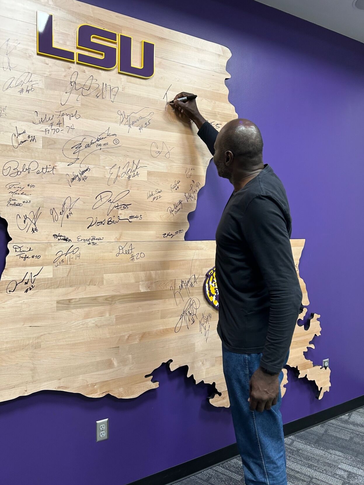 Former LSU player Jose Vargas rekindles memories in B.R. | LSU | nola.com