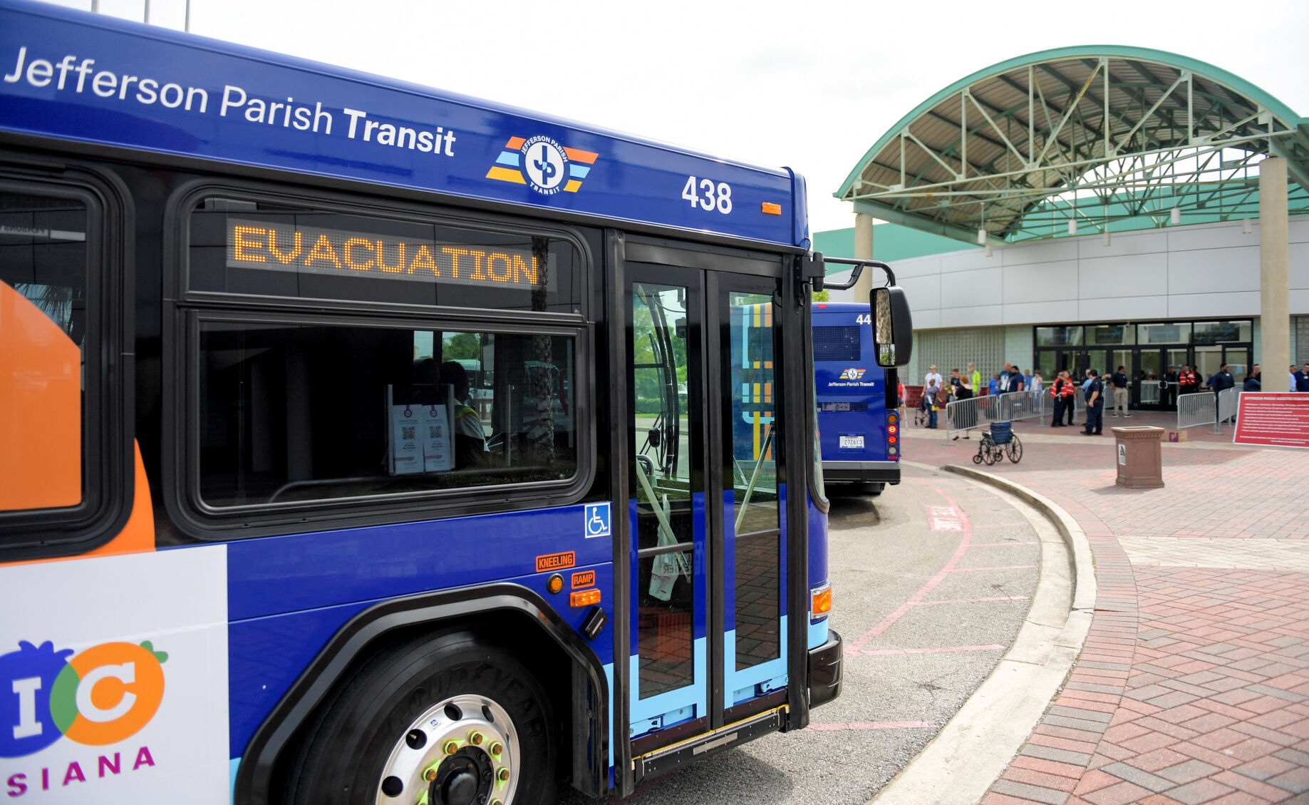Jefferson Parish Transit gets $5.5M for new hybrid buses | Jefferson ...