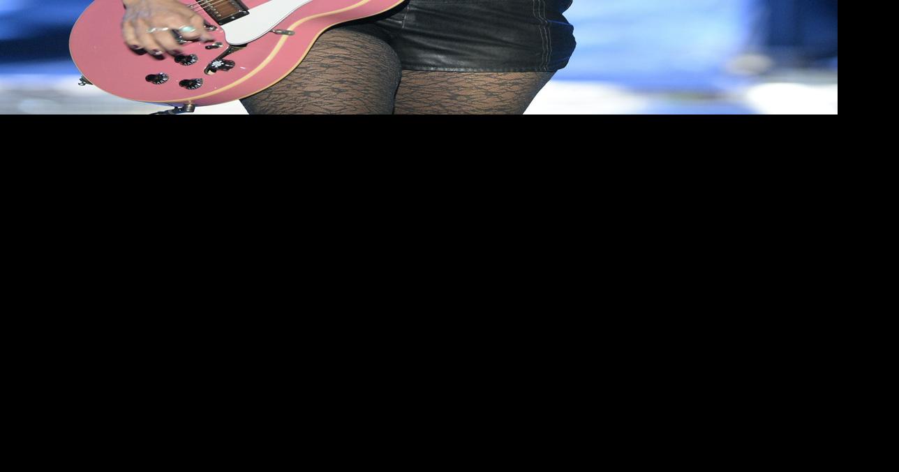 2017 Bayou Country Superfest: Blake Shelton, Miranda Lambert, Rascal ...