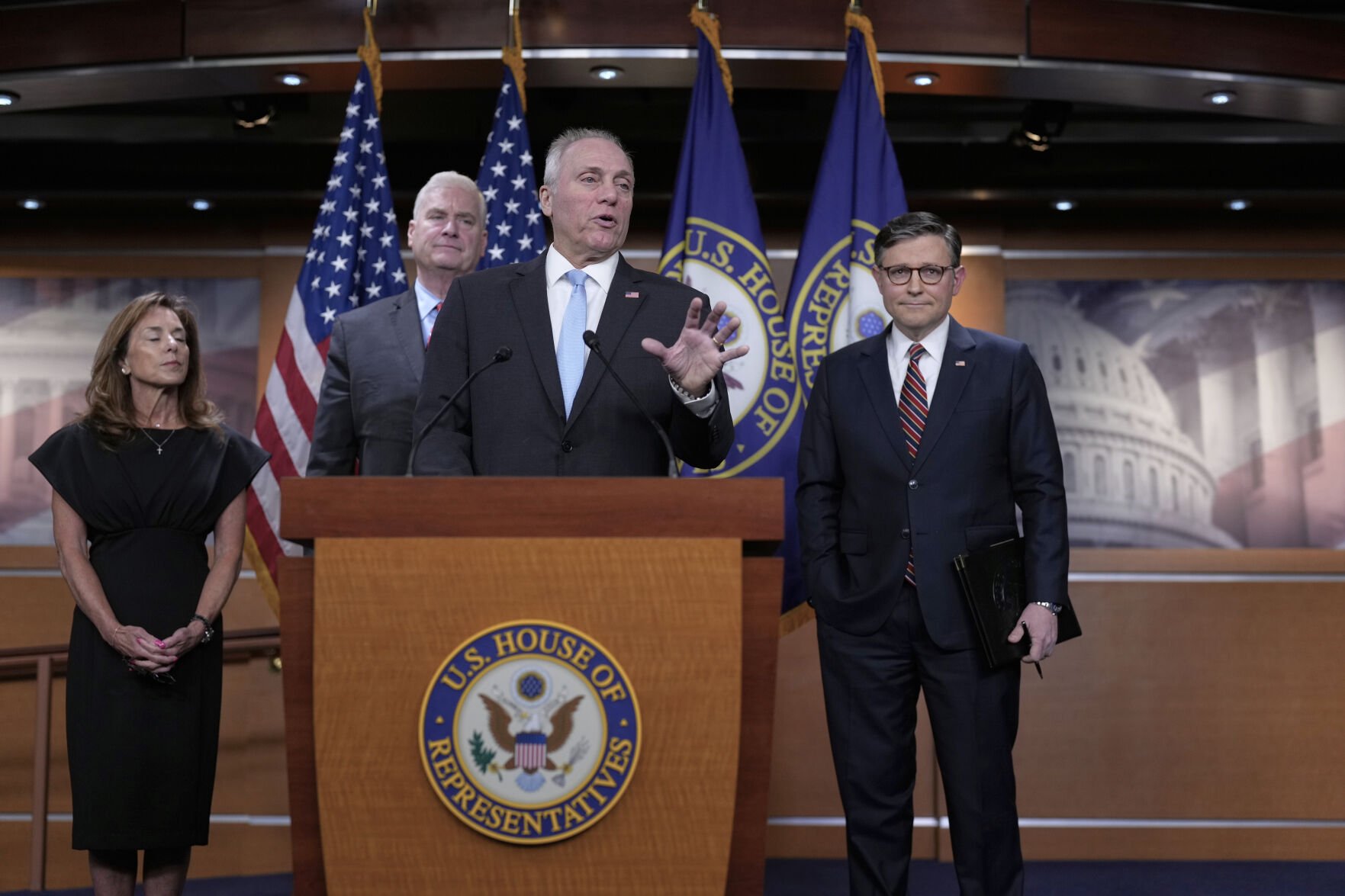 Letters: Republicans lose credibility as they bow to Trump | Letters ...