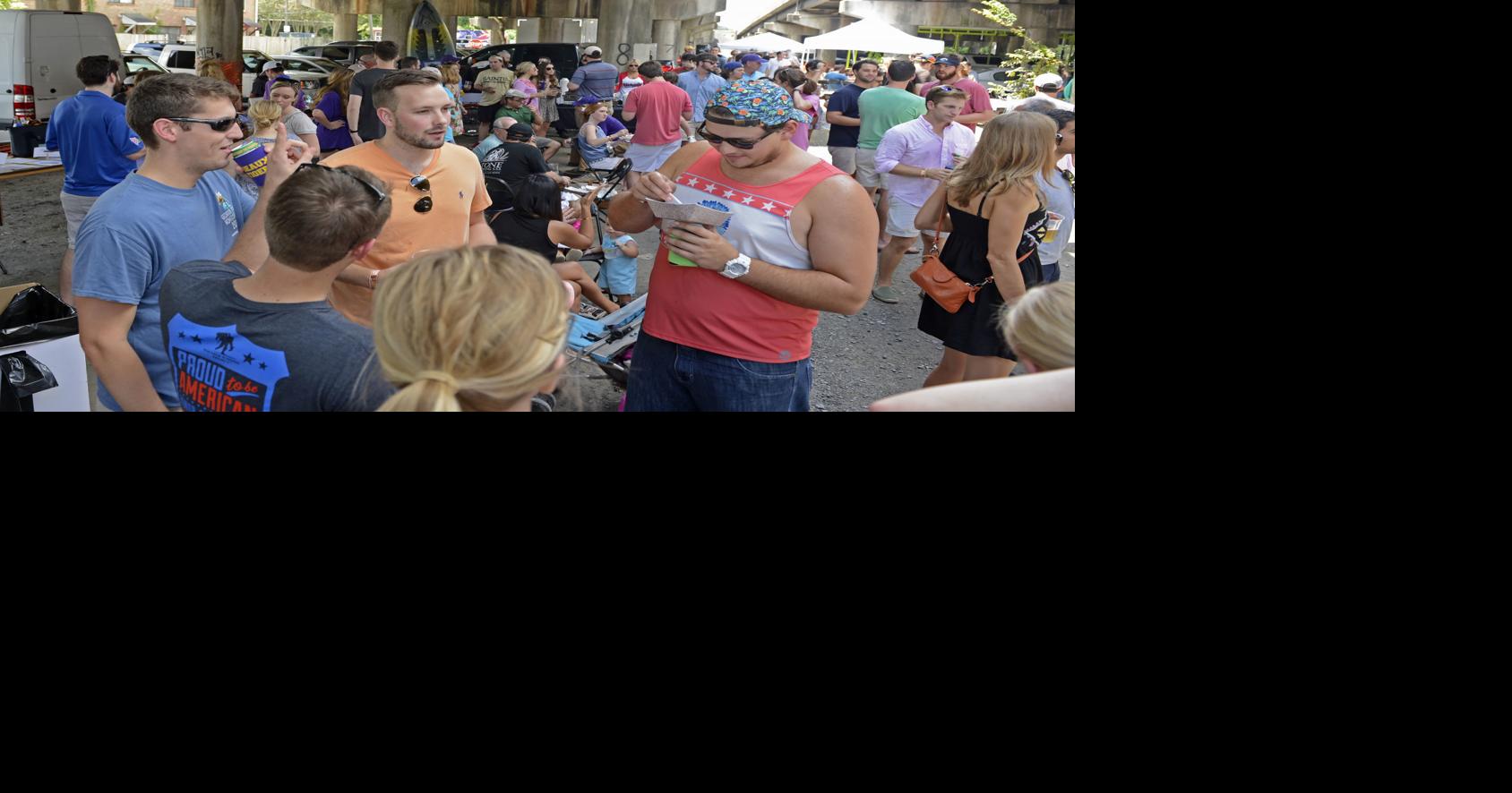 More than a gesture: Hundreds head under Perkins Road overpass to ...