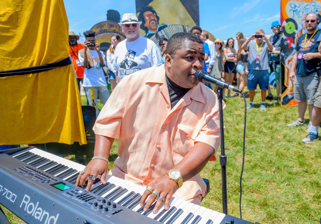 Jazz Fest photos, Day 2: Fats Domino's jazz funeral, beautiful weather ...