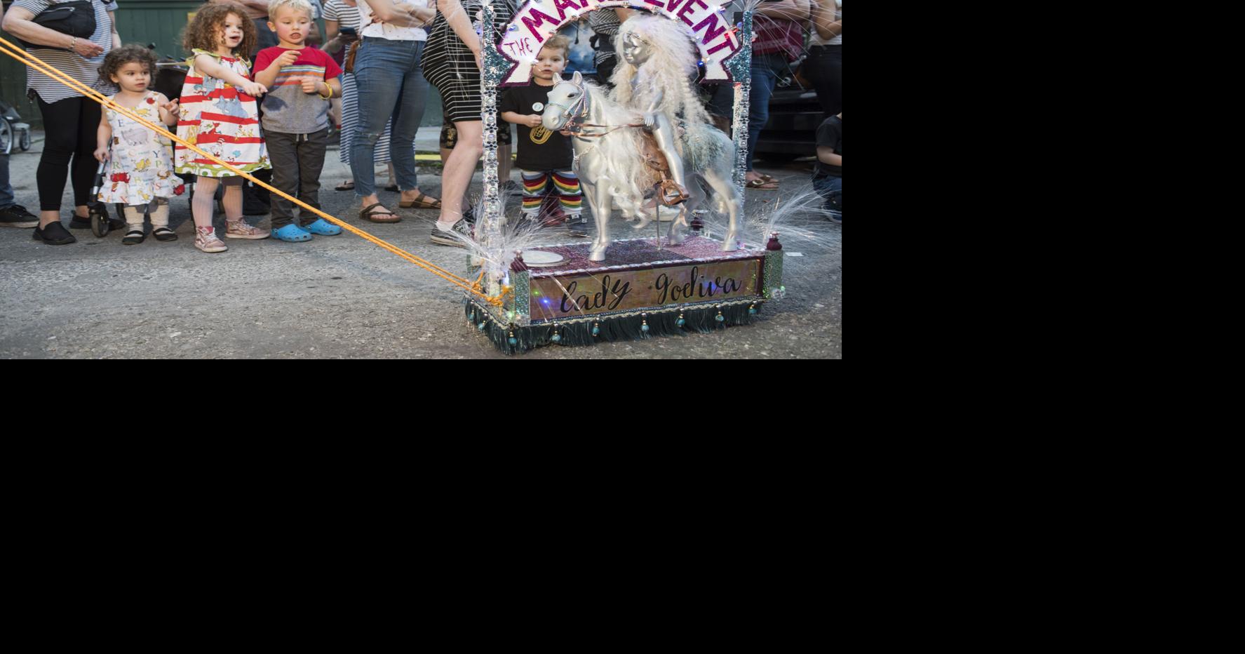 Photos: 'tit Rəx, the shoebox parade, brings Mardi Gras joy in small ...