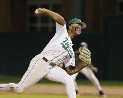 The Slidell-Chalmette baseball series opened with 2 standout pitchers ...