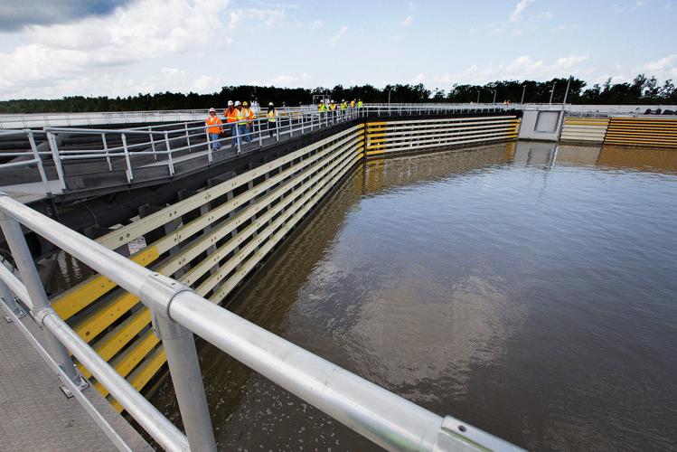 New Orleans area hurricane levee system: West Closure Complex | Weather ...