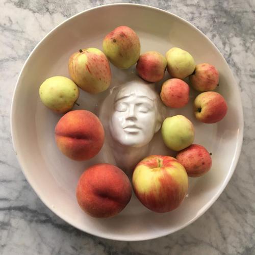 About face: Bold decorative accessories add whimsy and a personal 'look ...