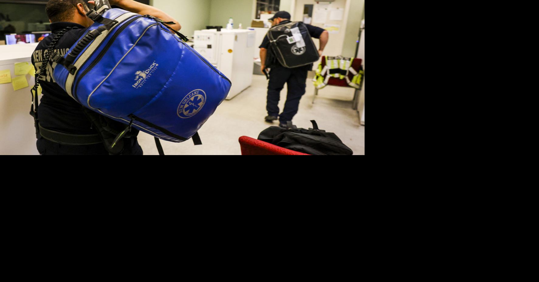 New Orleans medics administer blood transfusions in field | Crime ...