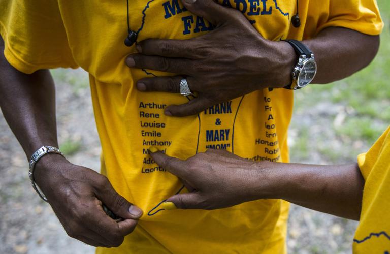 Reunion draws 1,000 Mercadals (and Mercadels) to City Park for food ...